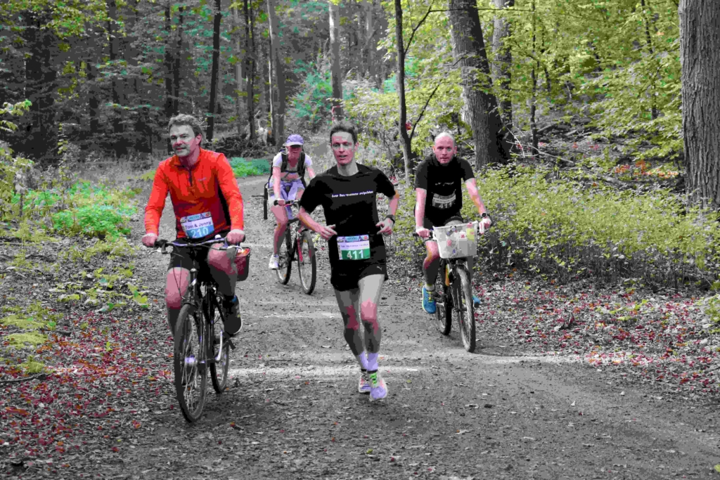 Ein Wald, ein Team, ein Fahrrad und zwei Läufer….. - Run and Bike